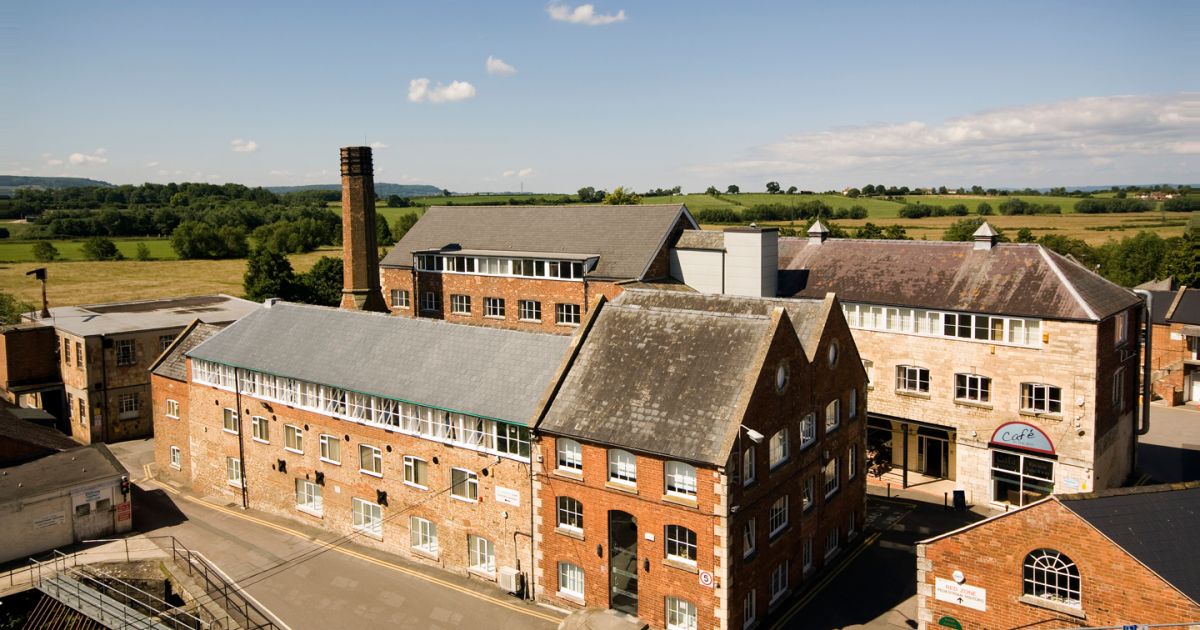 Robert Hitchins Ltd welcomes plasterers as new tenants at Bond's Mill ...